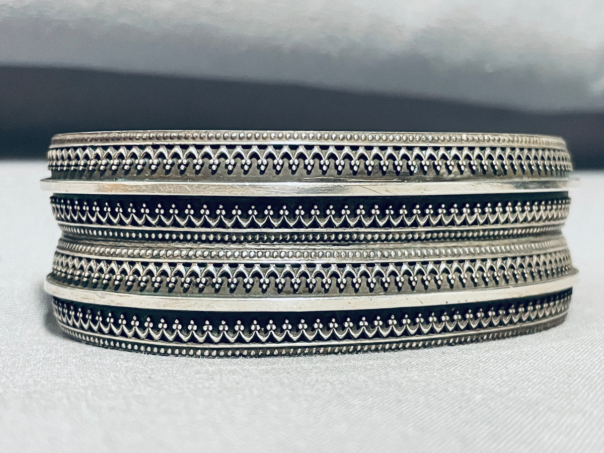 One Of The Most Detailed Vintage Sterling Silver Bracelet Cuff – Nativo ...