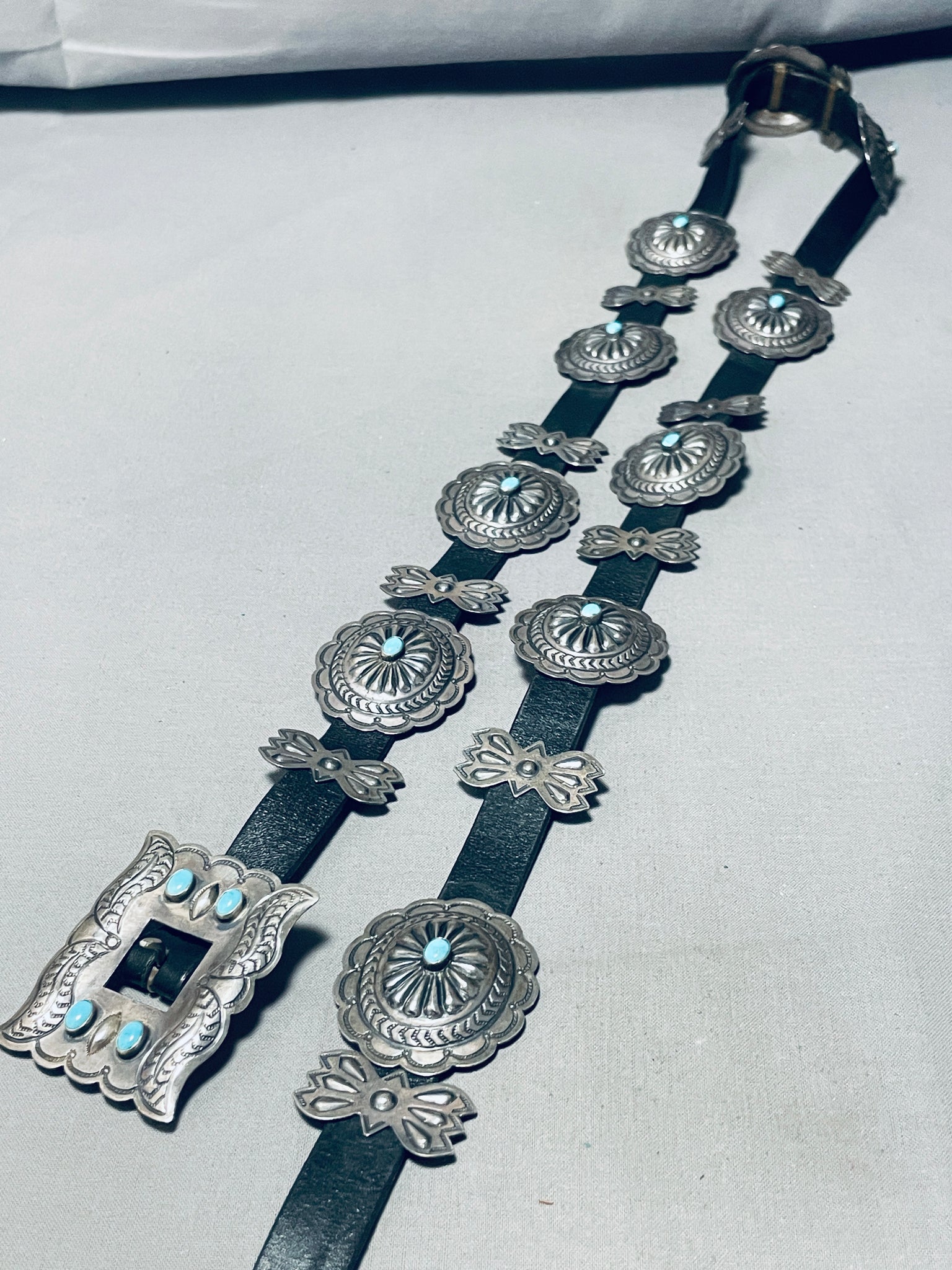 Gasp! Hand Tooled Vintage Native American Navajo Turquoise Sterling Si ...