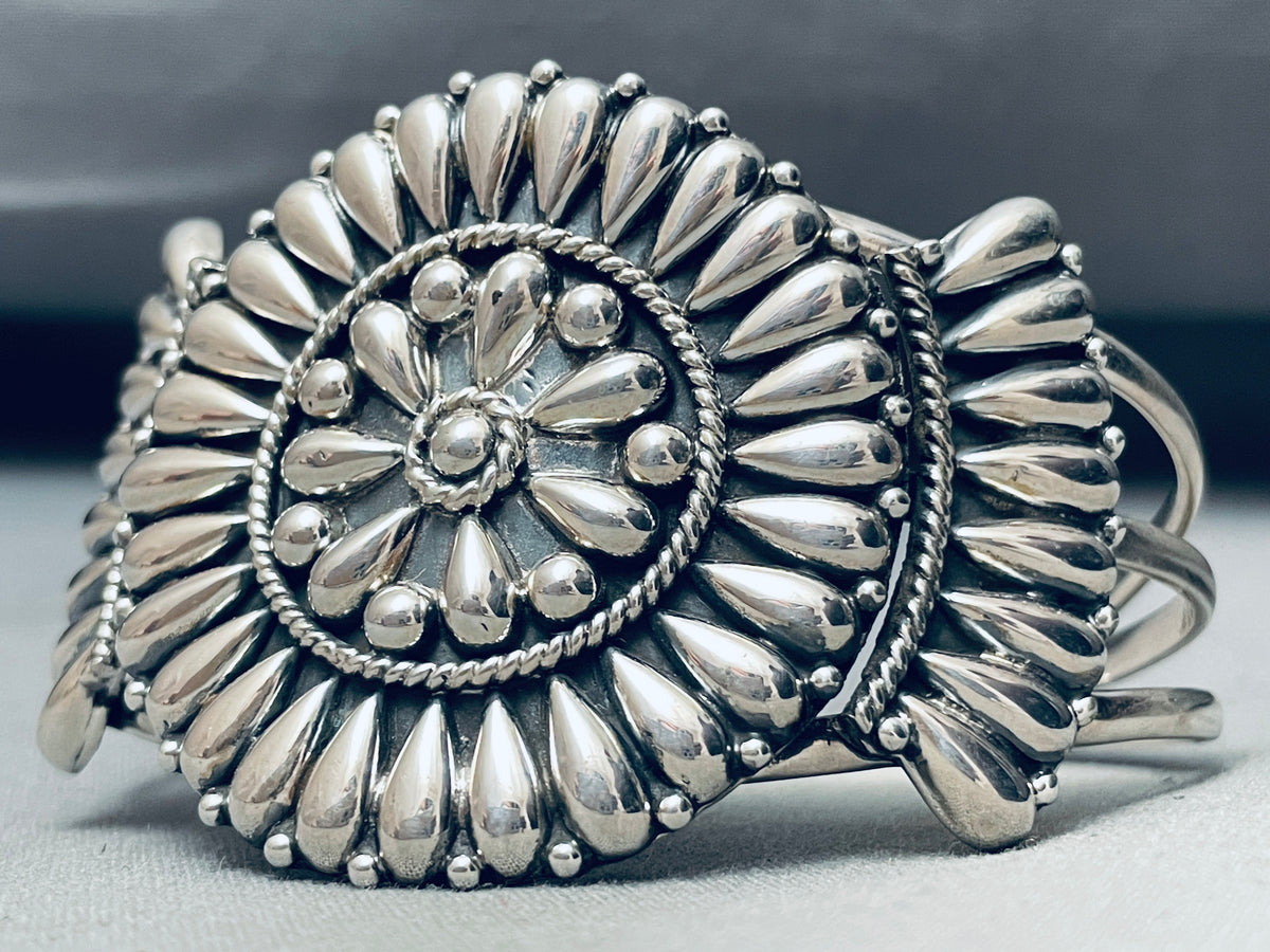 Very Rare All Silver Vintage Navajo Sterling Cluster Bracelet – Nativo Arts