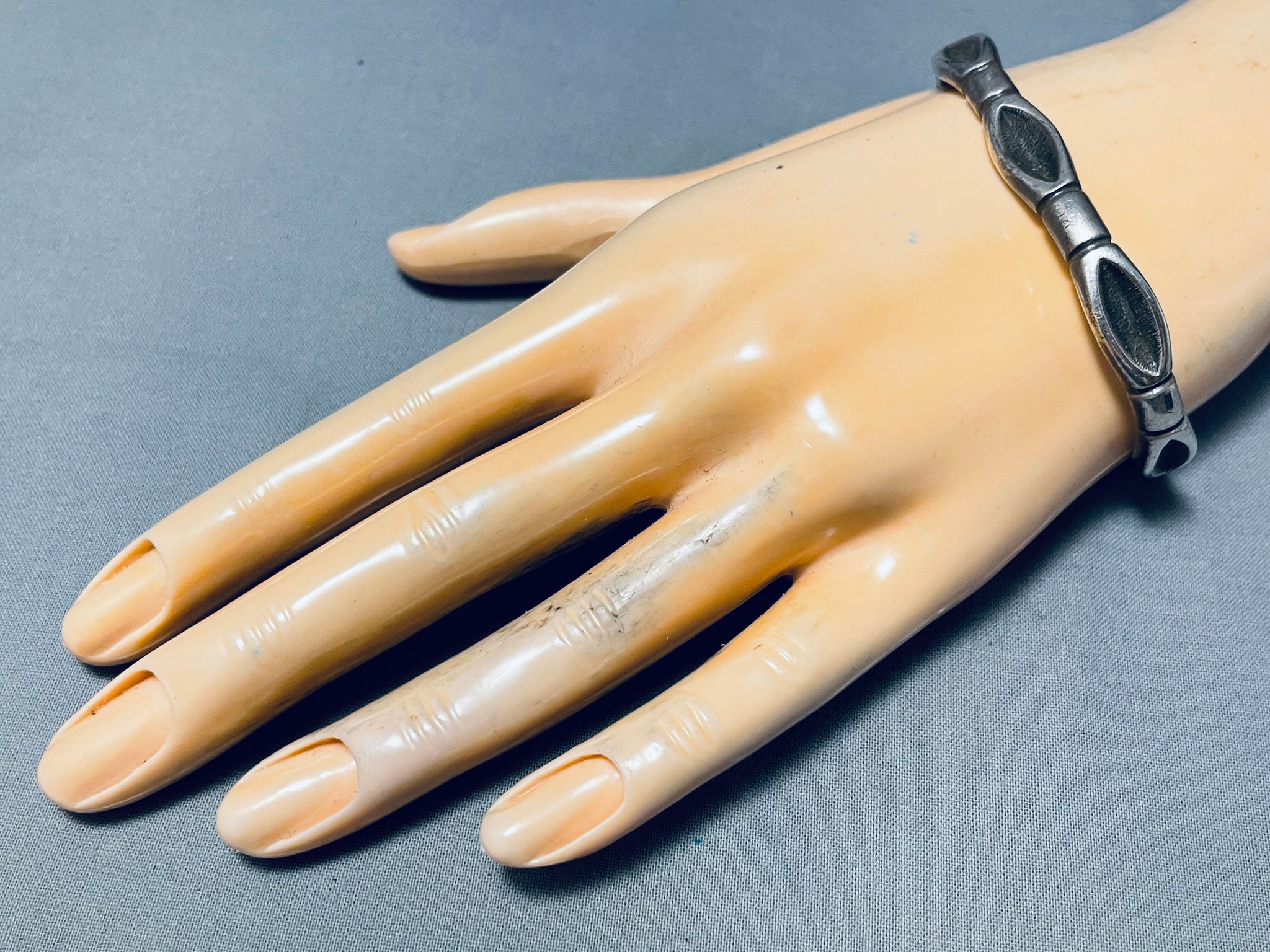 Very Important Vintage Native American Navajo Kenneth Begay Sterling S ...