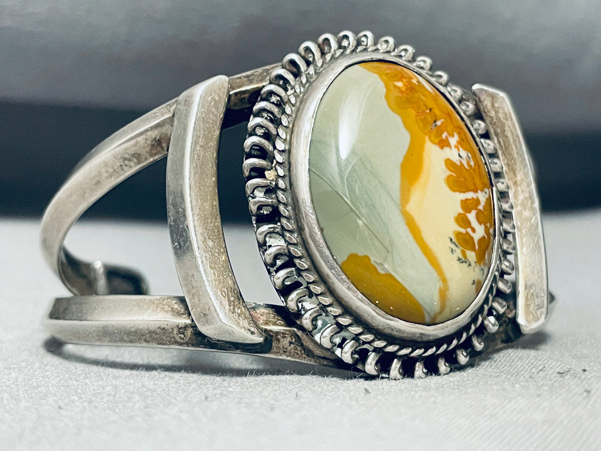 One Of The Most Unique Vintage Native American Navajo Earthtone Agate ...