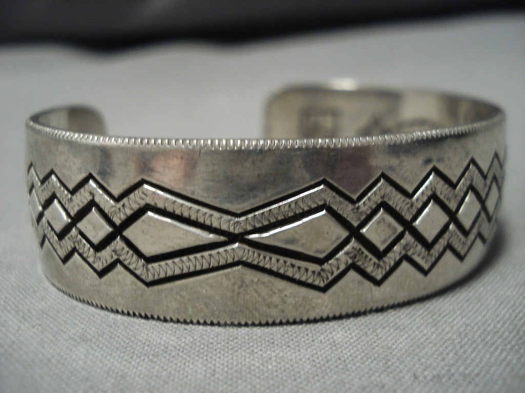 Striking Vintage Navajo John Begay Sterling Silver Native American Bra ...