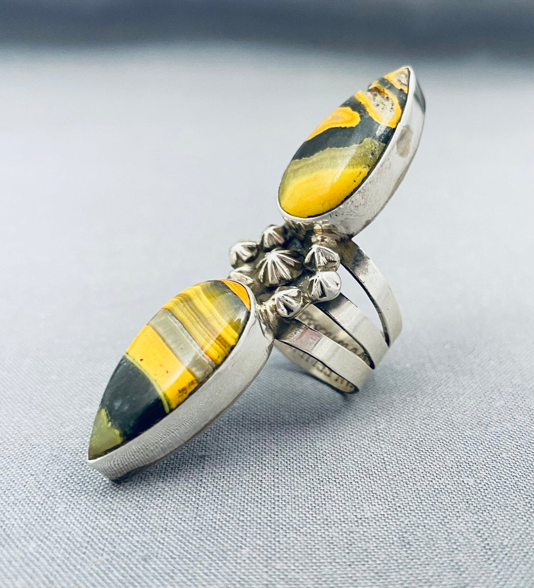 Dazzling San Felipe Bumble Bee Jasper Sterling Silver Ring – Nativo Arts