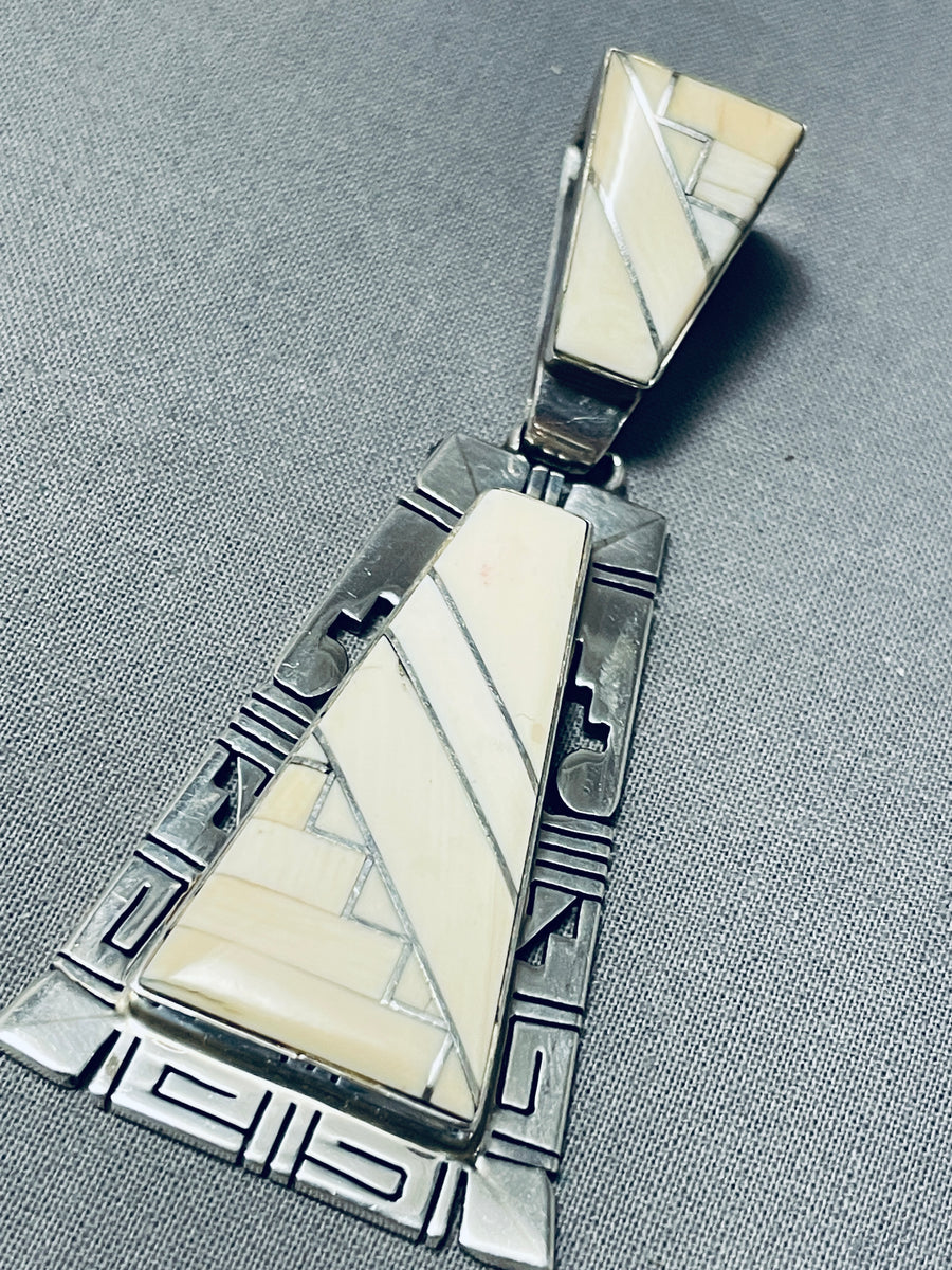 Exquisite Vintage Native American Navajo Yellow Shell Sterling Silver ...