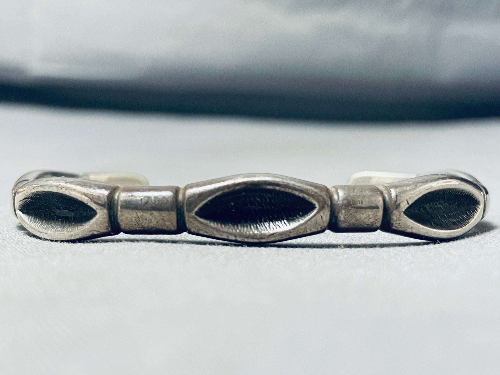 Very Important Vintage Native American Navajo Kenneth Begay Sterling S ...