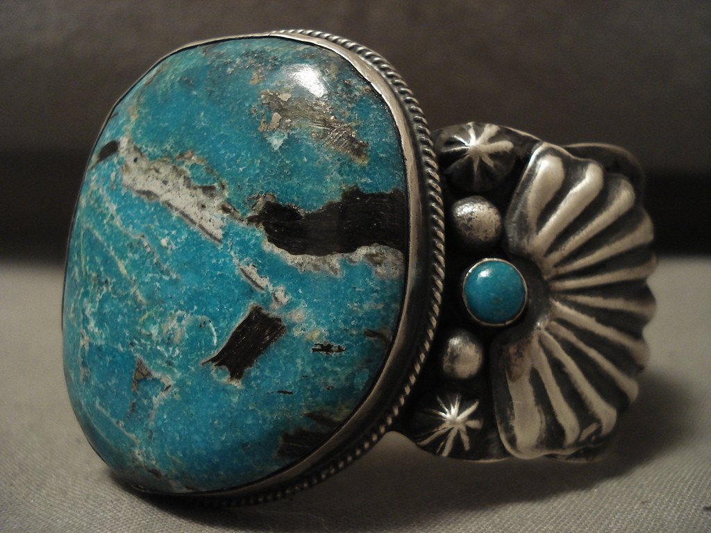 Colossal And Important Vintage Navajo Chim Butte Turquoise Native Amer ...