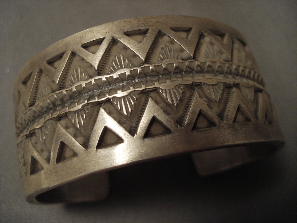 Heavy Heavy Deep Stamp Vintage Navajo Sterling Native American Jewelry ...