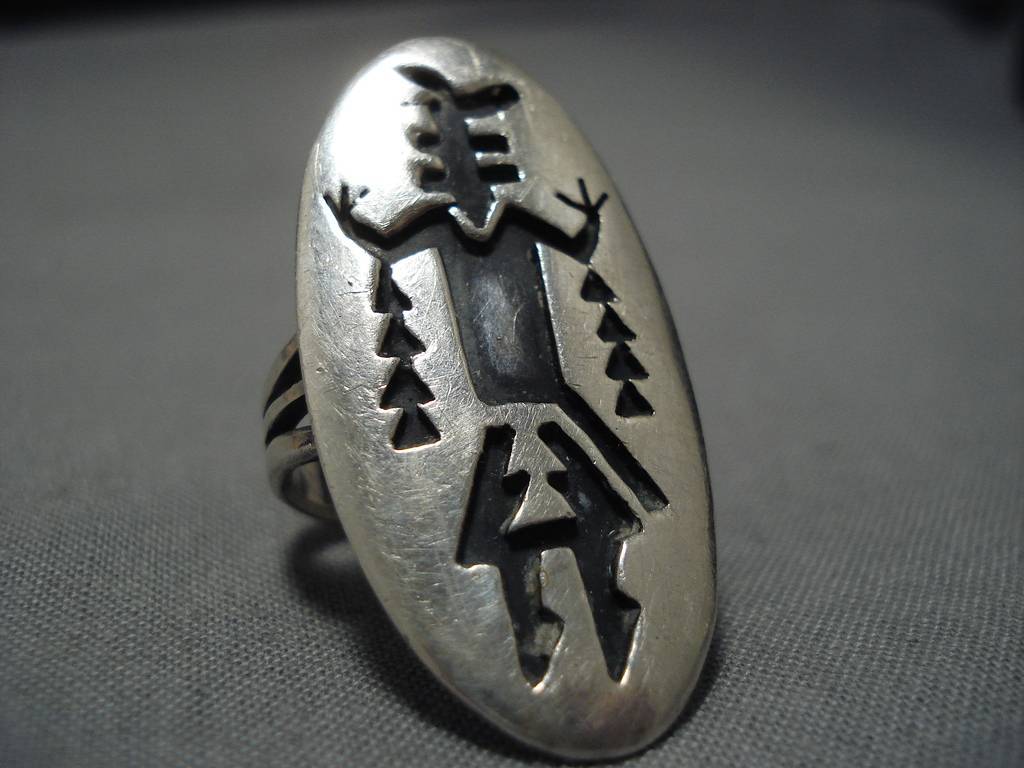 Important Juan Singer Vintage Huge Native American Navajo Yeibichai St ...