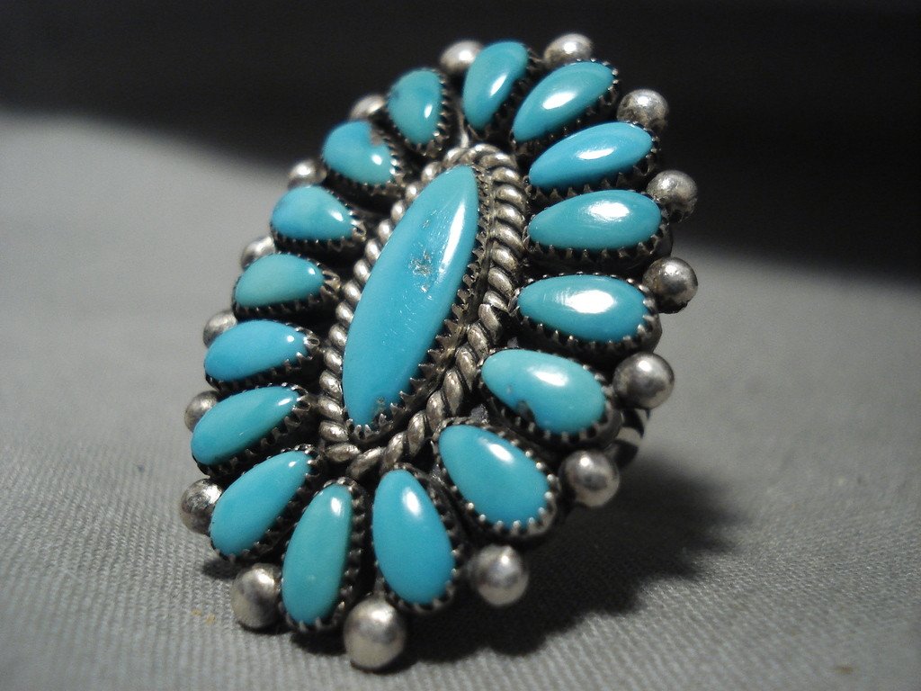 Important Vintage Zuni Alice Quam Turquoise Native American Jewelry Si ...