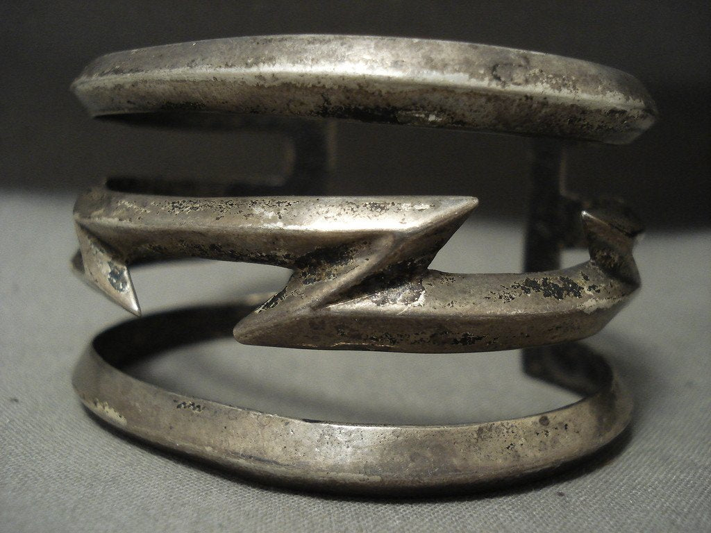 Museum Vintage Navajo 'Lightning Bolt' Native American Jewelry Silver ...