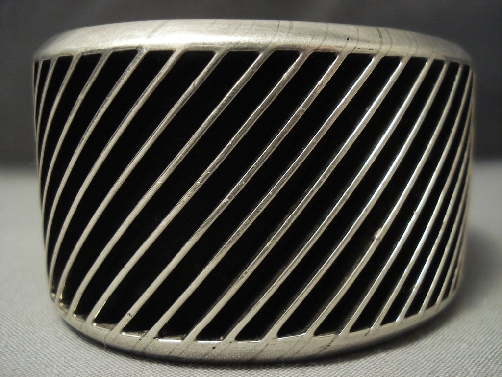 Opulent Famous Artist Vintage Navajo Johnny Mike Begay Sterling Native ...