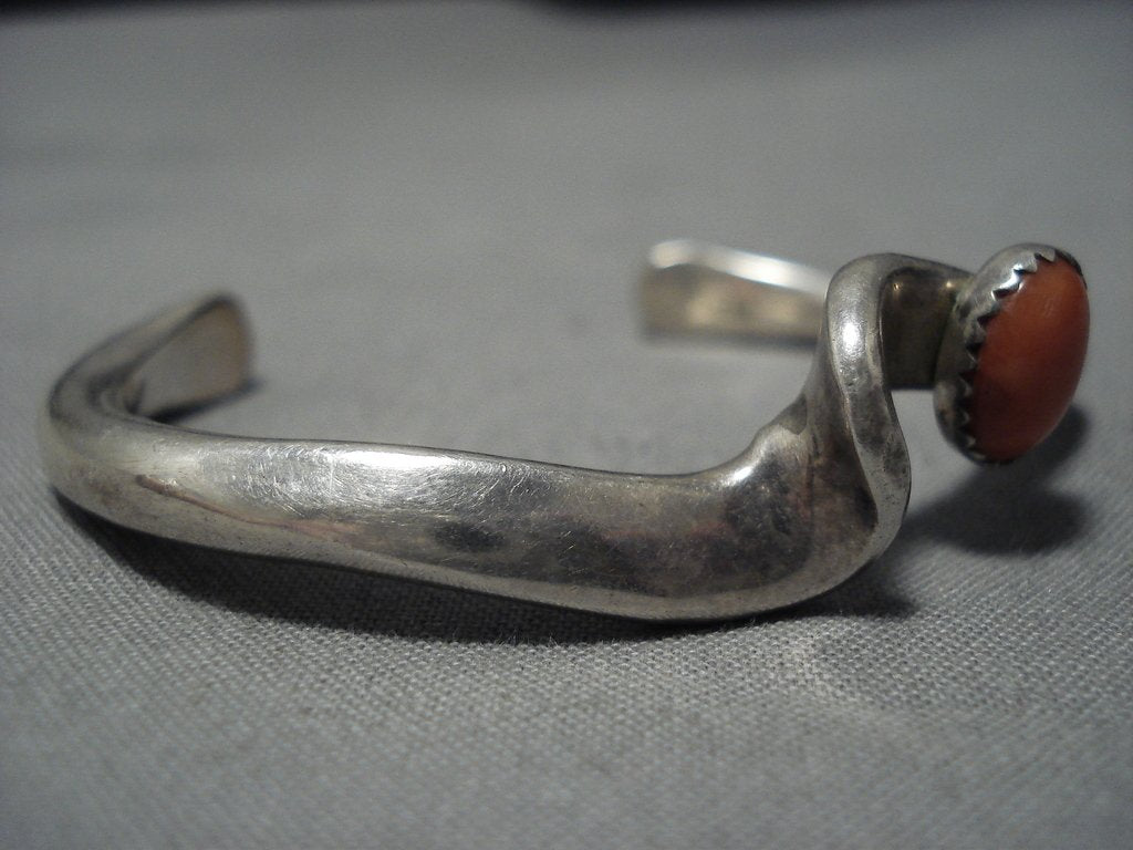 Rare Twisting Vintsage Native American Navajo Coral Sterling Silver Wa ...