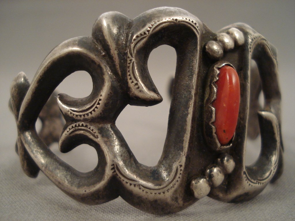 Superior Vintage Navajo Blood Red Coral Native American Jewelry Silver ...